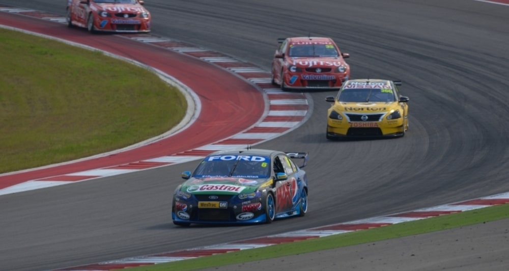 V8 Supercars Race 14 - Home of the World Championships | Circuit of The ...