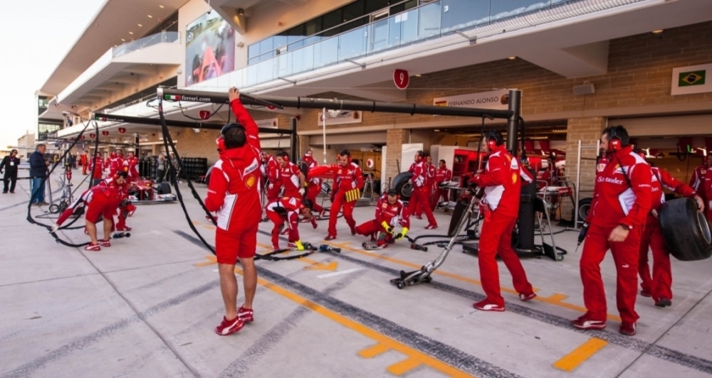 Get A Closer Look At The Action In The Pit Lane During P3 - Home of the ...